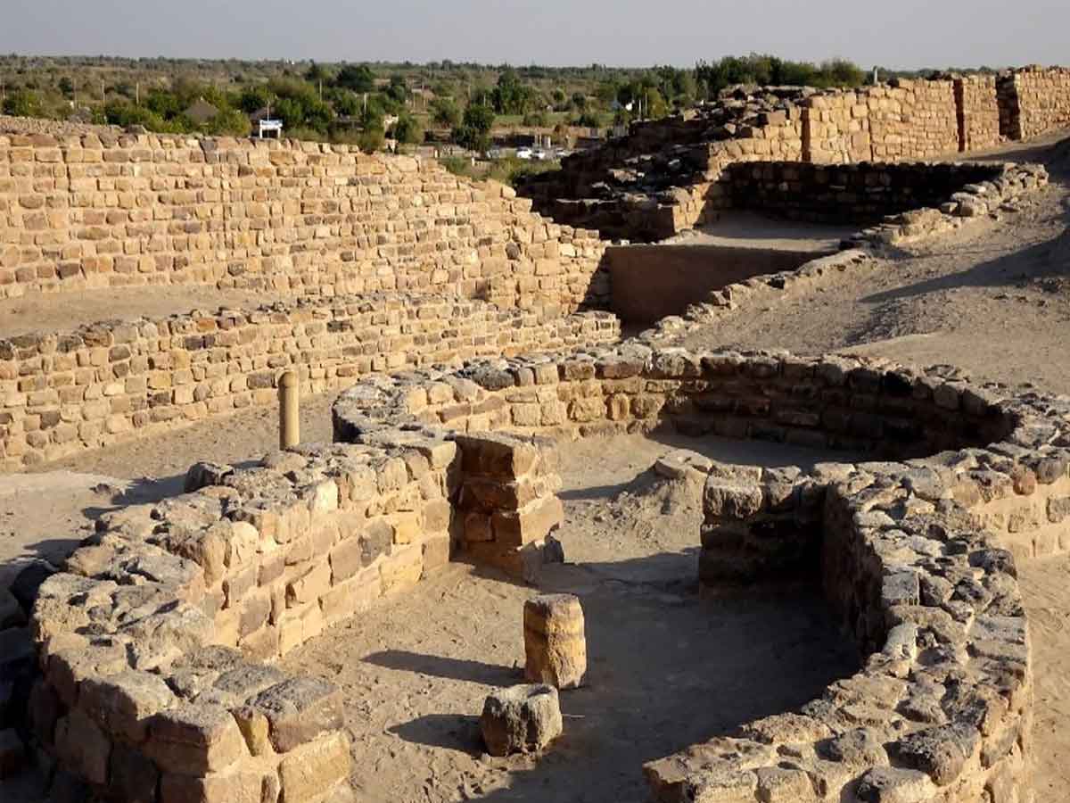 dholavira unesco world heritage site : Latest News, Articles, Stories ...